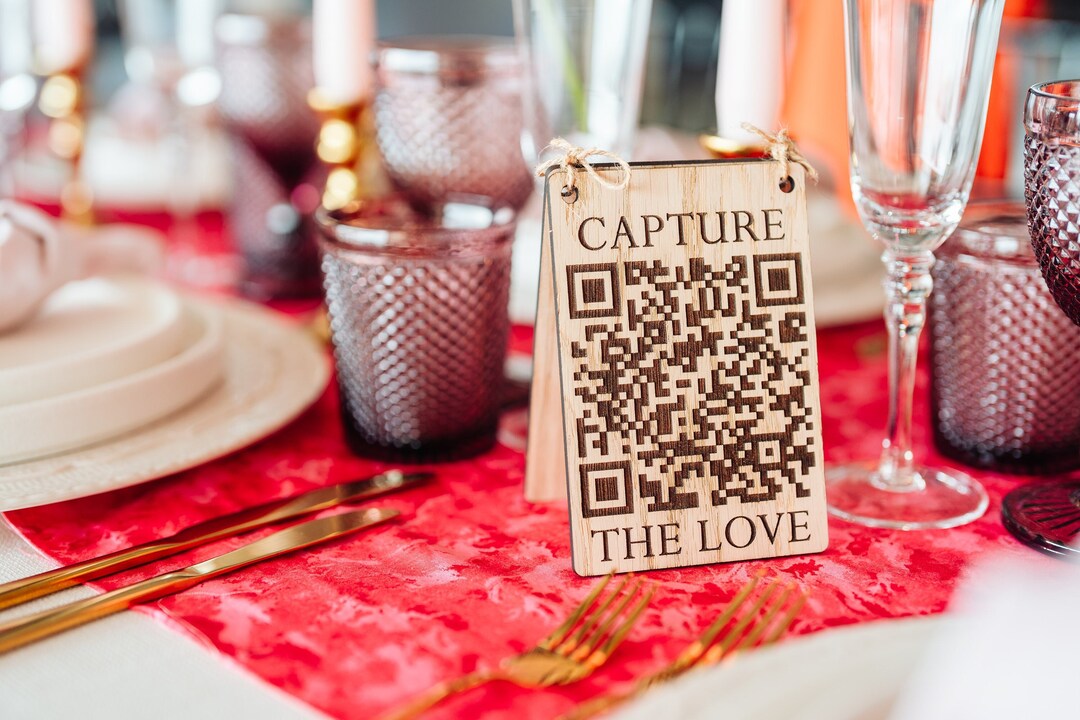 Wedding QR Code Sign | Wooden Table Photo Share Sign | Wedding ...