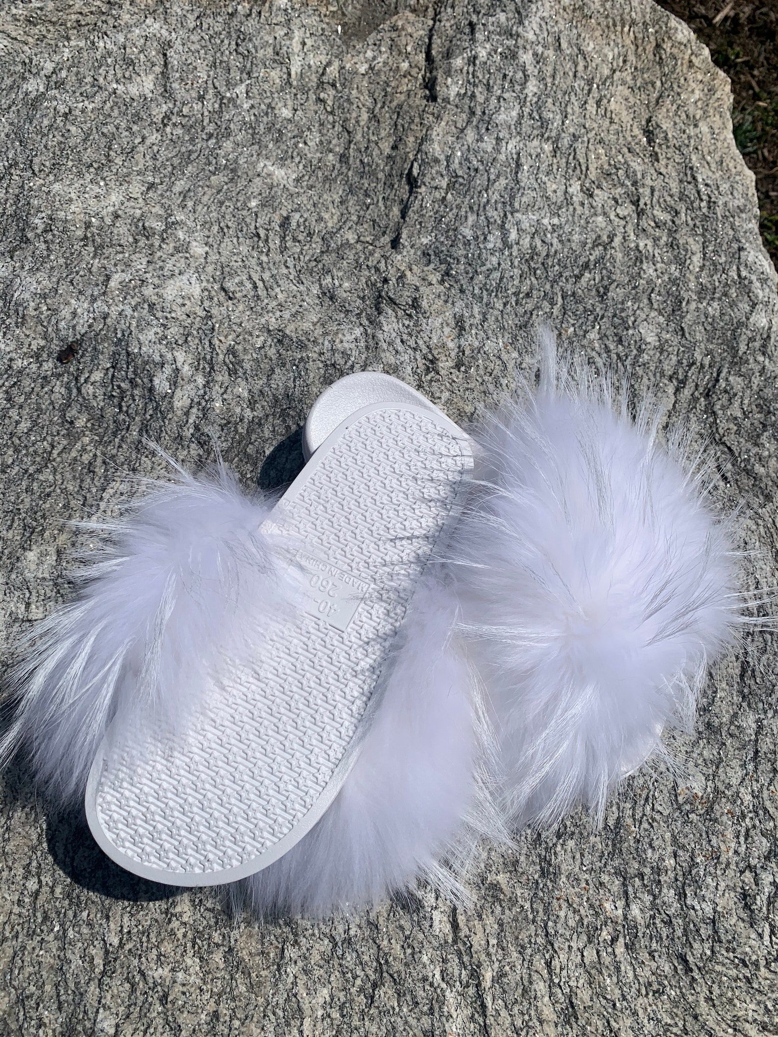 Yeti White Fur Slides - Pool Slides - Fur Sandals - Fur Slippers ...
