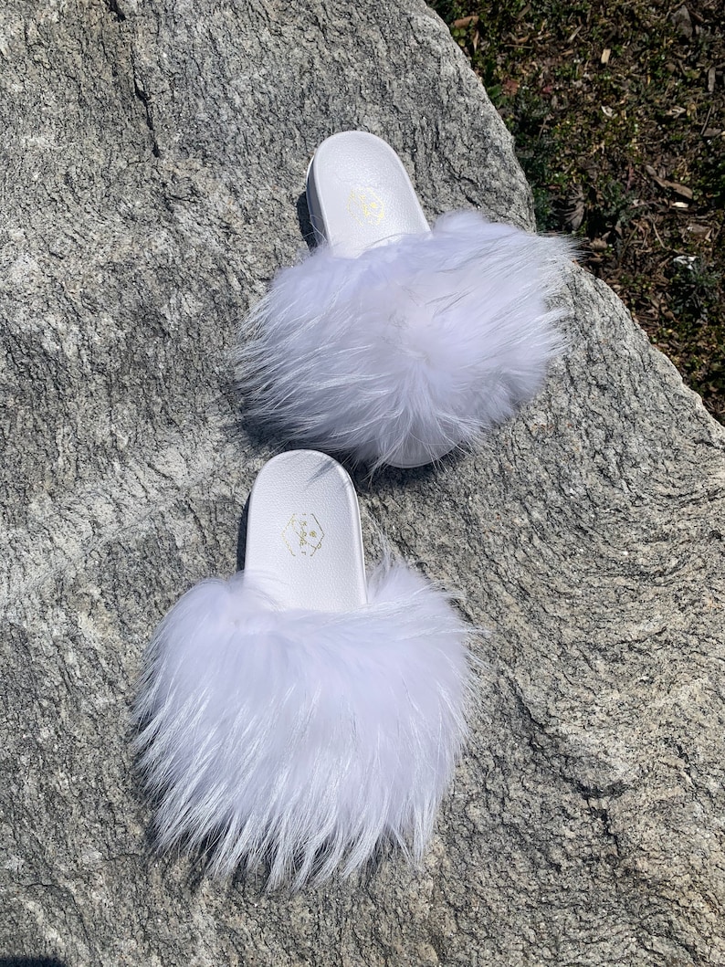 Yeti White Fur Slides - Pool Slides - Fur Sandals - Fur Slippers ...