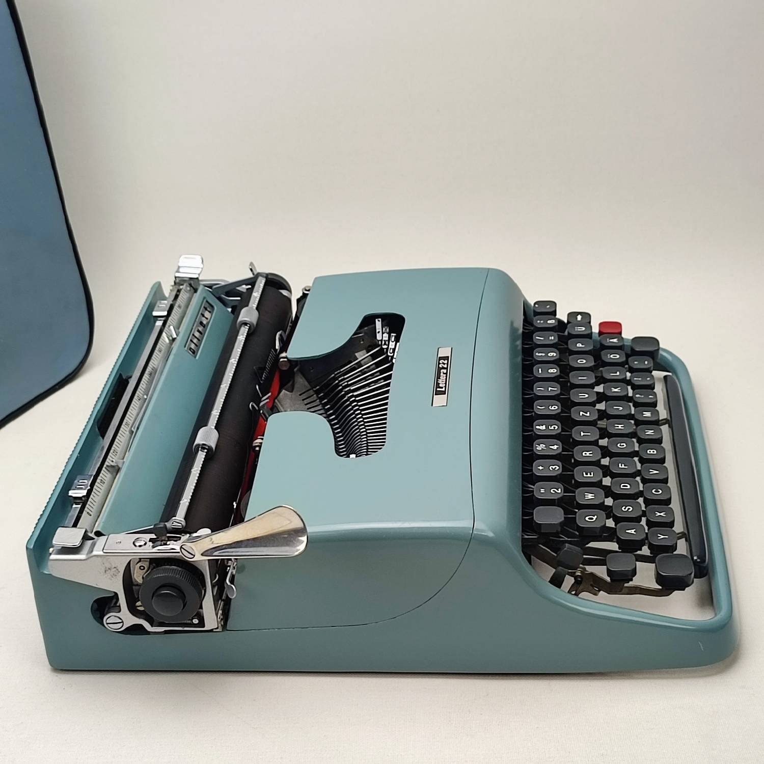 Rare Typeface Olivetti Lettera 22 Working Typewriter - Etsy