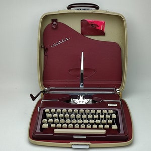 Western Germany Gossen Tippa Working Typewriter With Orginal Case ...