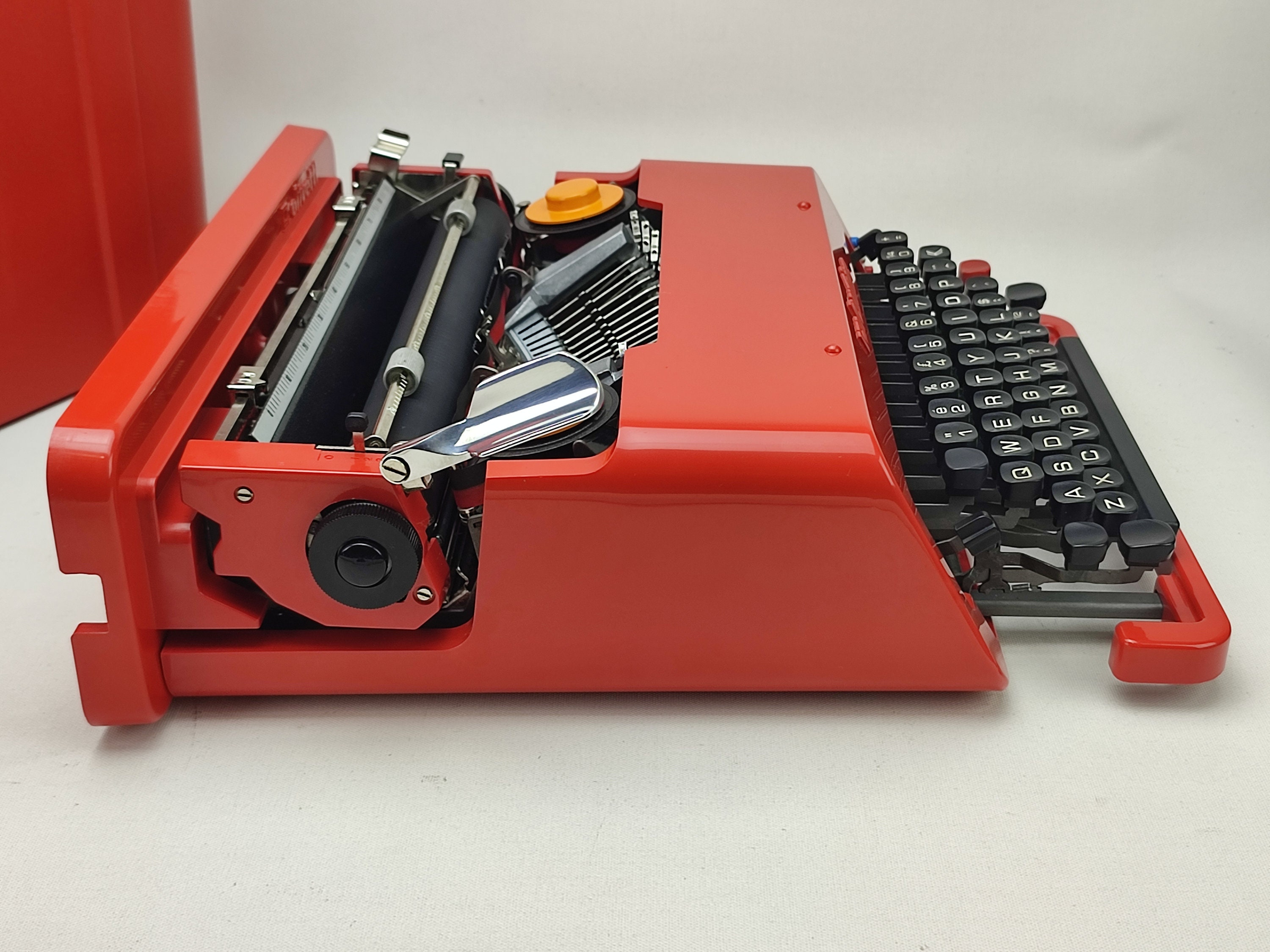 NEW Olivetti Valentine KUBİC Font Typewriter Qwerty Keys - Etsy