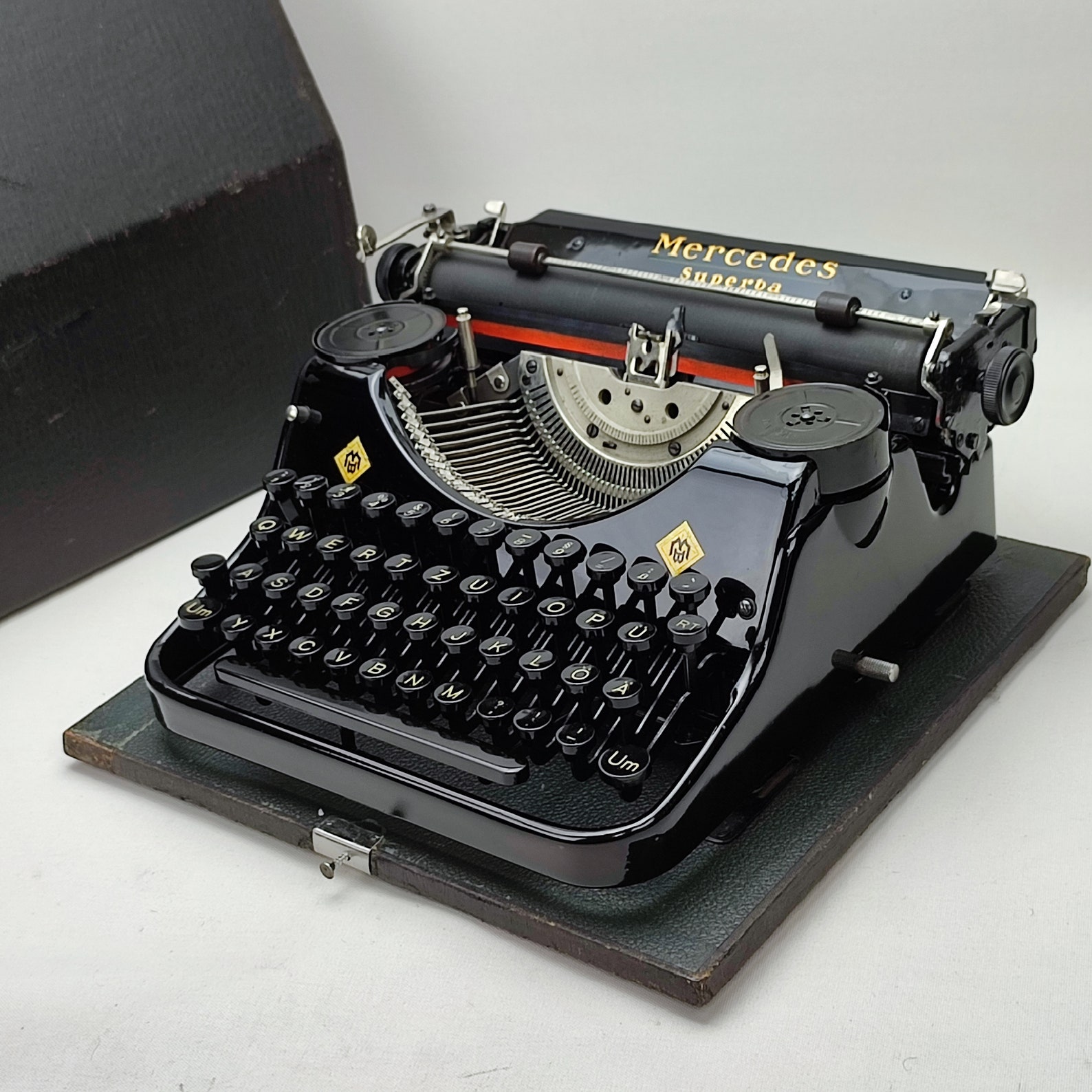 1930's Mercedes Superba Working Typewriter Vintage, Portable Typewriter ...