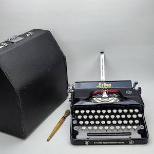 German ERİKA 5 Working Typewriter With New Case, Vintage Typewriter ...