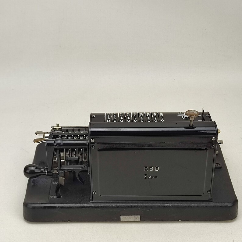 Collectible Hamann Manus C2 Mechanical Calculator, Antique Calculator ...