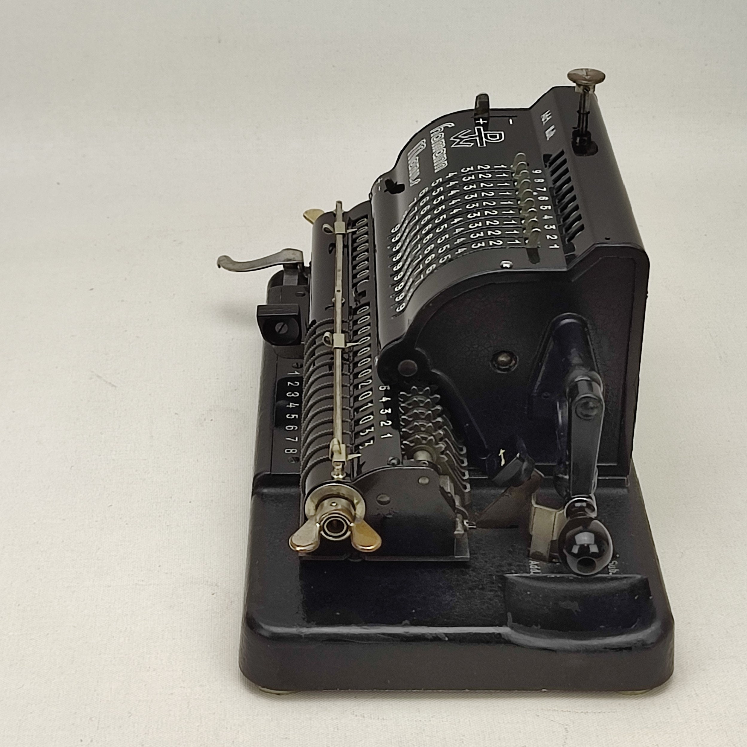 Collectible Hamann Manus C2 Mechanical Calculator, Antique Calculator ...