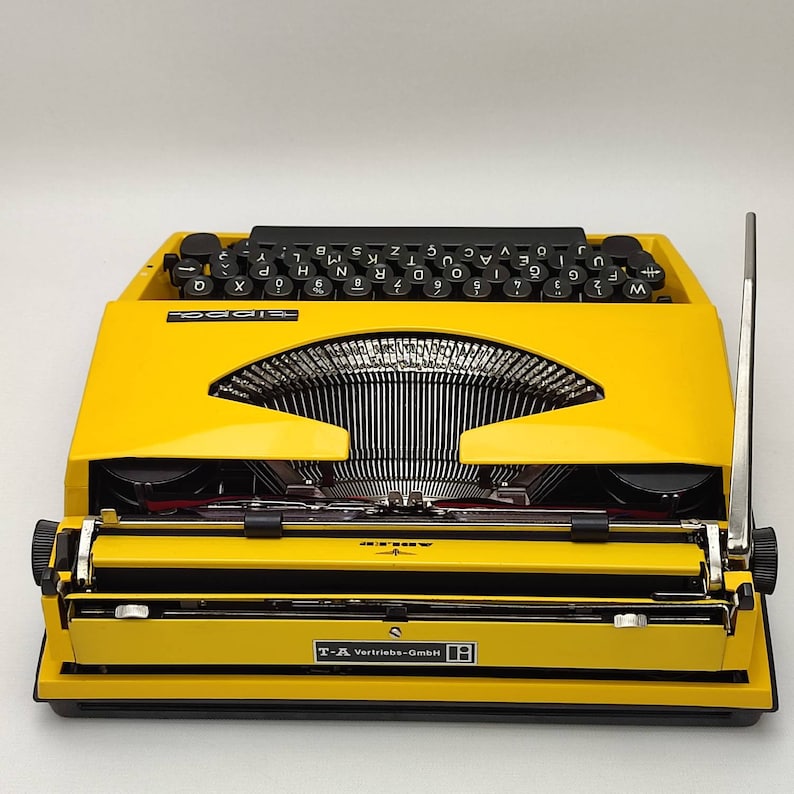 Cursive Adler Tippa Working Typewriterİtalic Font Writer - Etsy