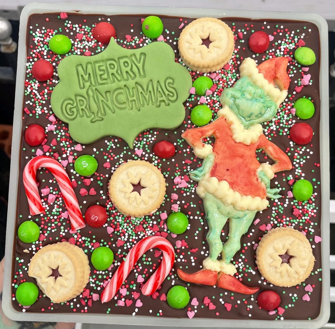 Milk Chocolate Grinch Themed Slab Bar Perfect Christmas Gift - Etsy UK