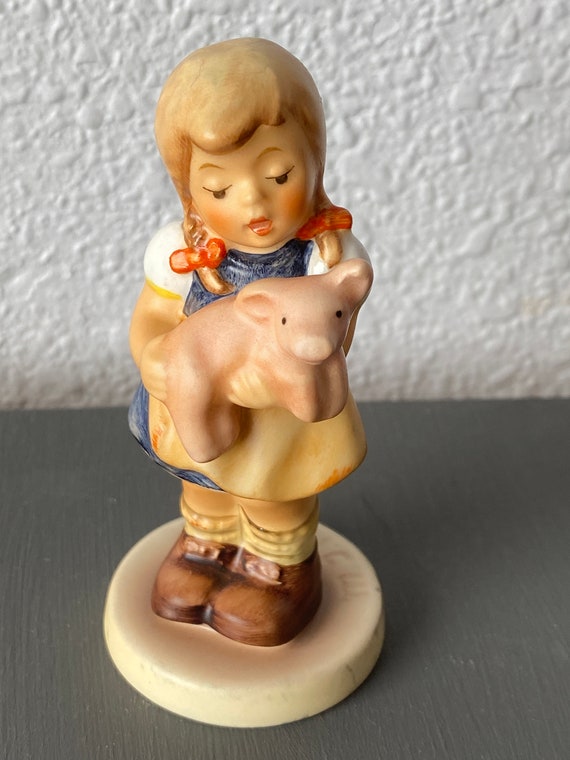 Hummel Club 1999 Pigtails #2052 Figurine Art & Collectibles ...