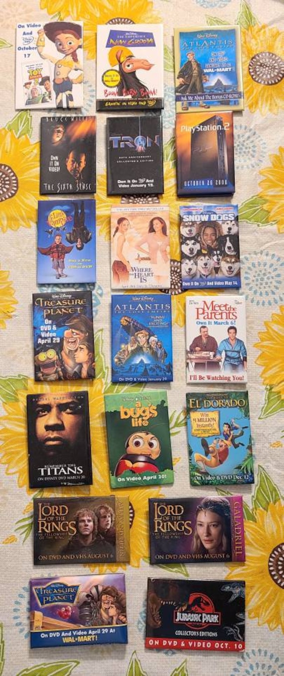 Lot of 19 vintage movie pins. | Etsy