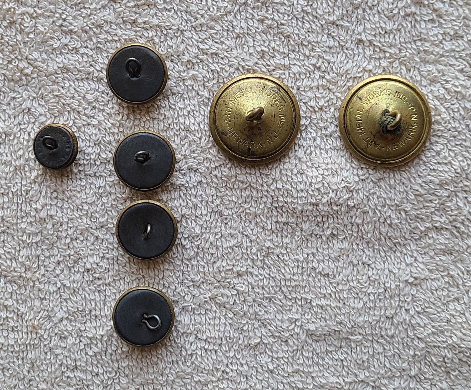 7 Vintage Military Uniform Buttons. - Etsy