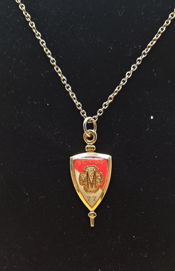 1977 Highschool Graduation Class Necklace - Gem
