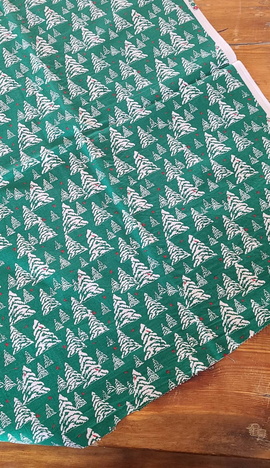 Vintage Piece of Christmas Tree Cotton Fabric. - Etsy