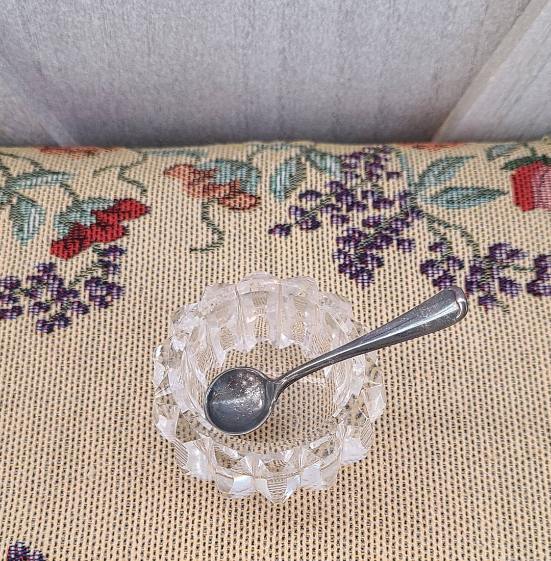 Vintage Salt Cellars With Sterling Spoons. - Etsy