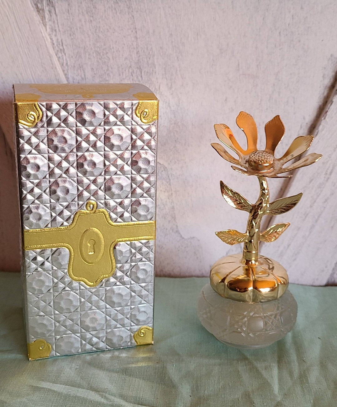 Vintage Avon Keepsake Daisy Cream Sachet Jar. - Etsy