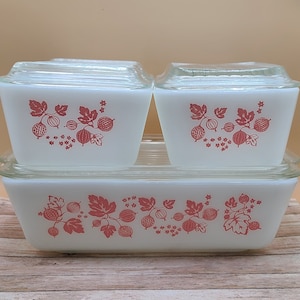 Vintage Pyrex Gooseberry Overware Set - Etsy