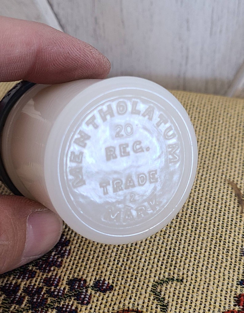 Vintage Milk Glass Mentholatum Jar With Metal Screw-on Lid. - Etsy