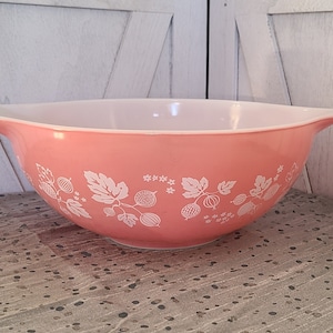 Vintage 4qt. Pink Gooseberry Pyrex Glass Mixing Bowl - Etsy