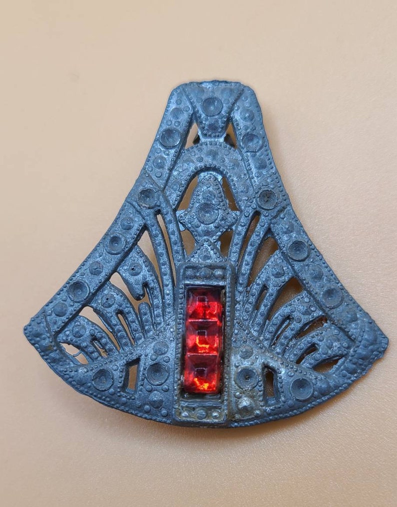 Set of 2 Vintage Art Deco Pins - Etsy