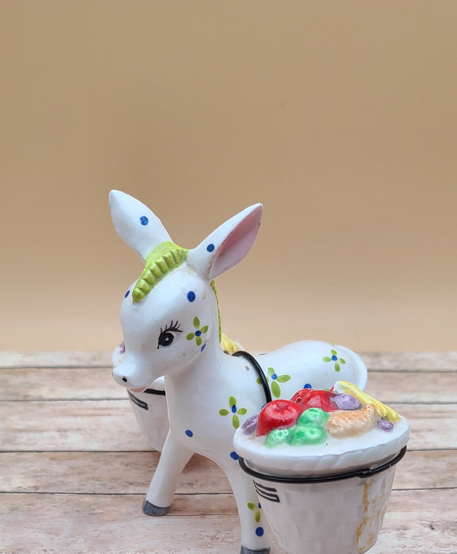 Vintage Donkey Carrying Fruit Baskets Salt and Pepper Shakers - Etsy
