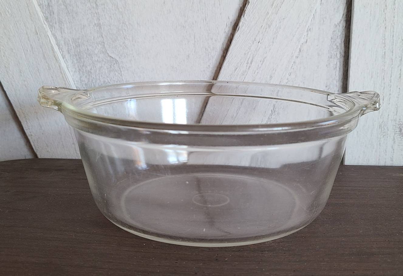 Vintage Pyrex Clear Glass Casserole Dish. | Etsy