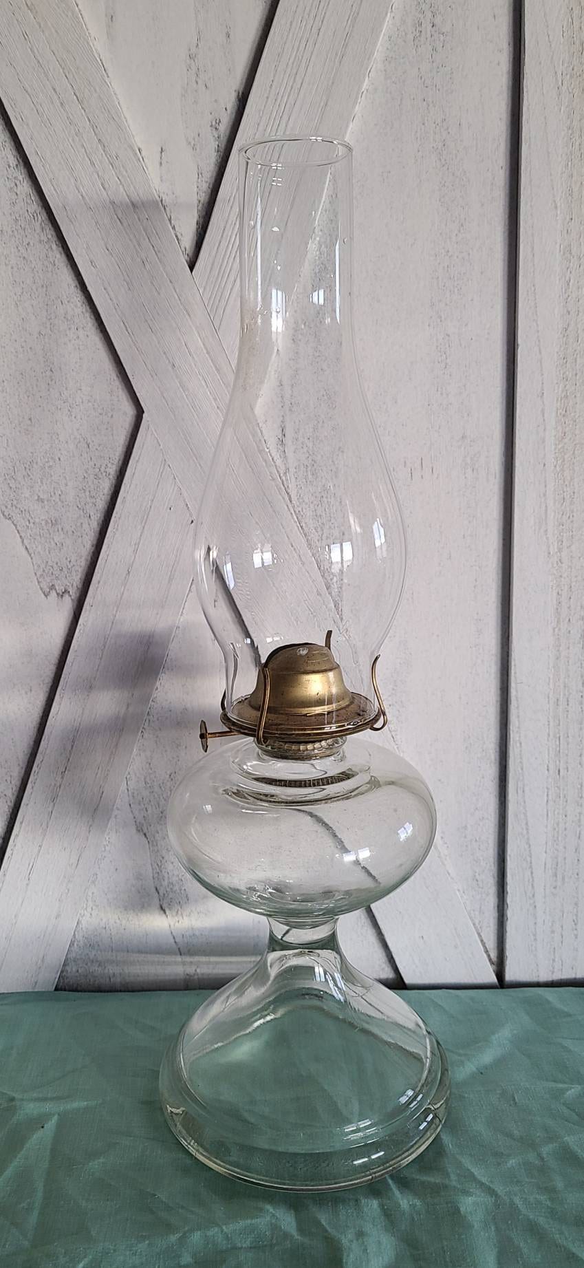 Vintage Heirloom Oil Lamp - Etsy