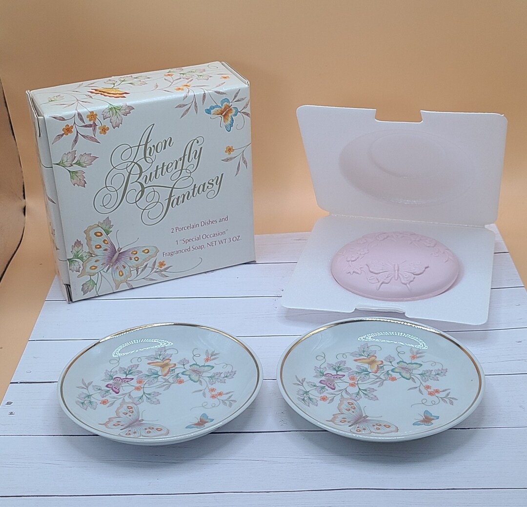 Pair of Vintage Collectable Avon Plates and Bar of Soap - Etsy