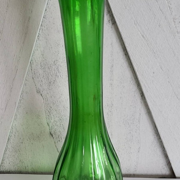 Green Glass Vase - Etsy