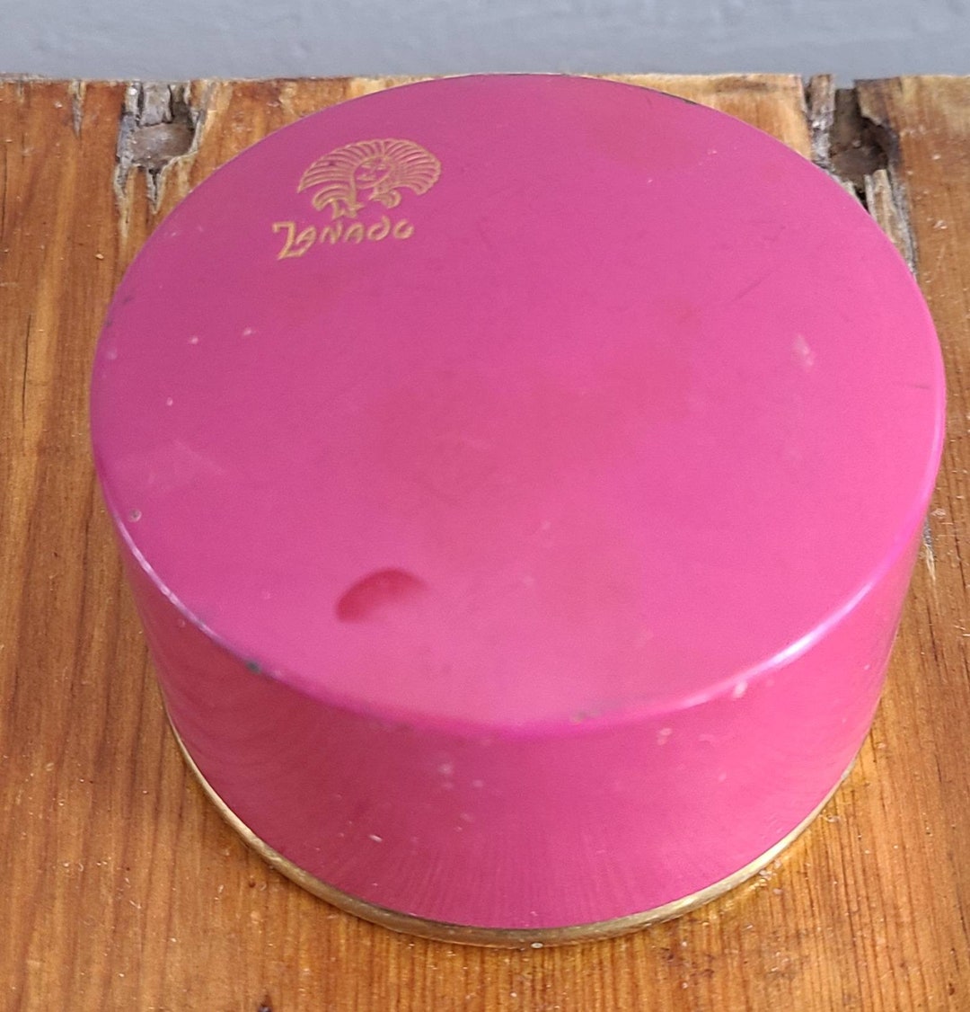 Vintage Round Pink Tin. - Etsy