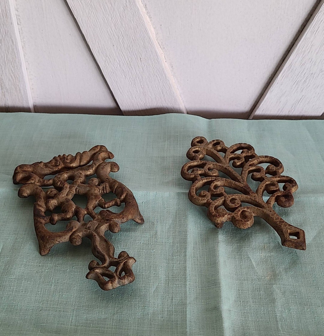 Set of 2 Vintage Wilton Cast Iron Trivets. - Etsy