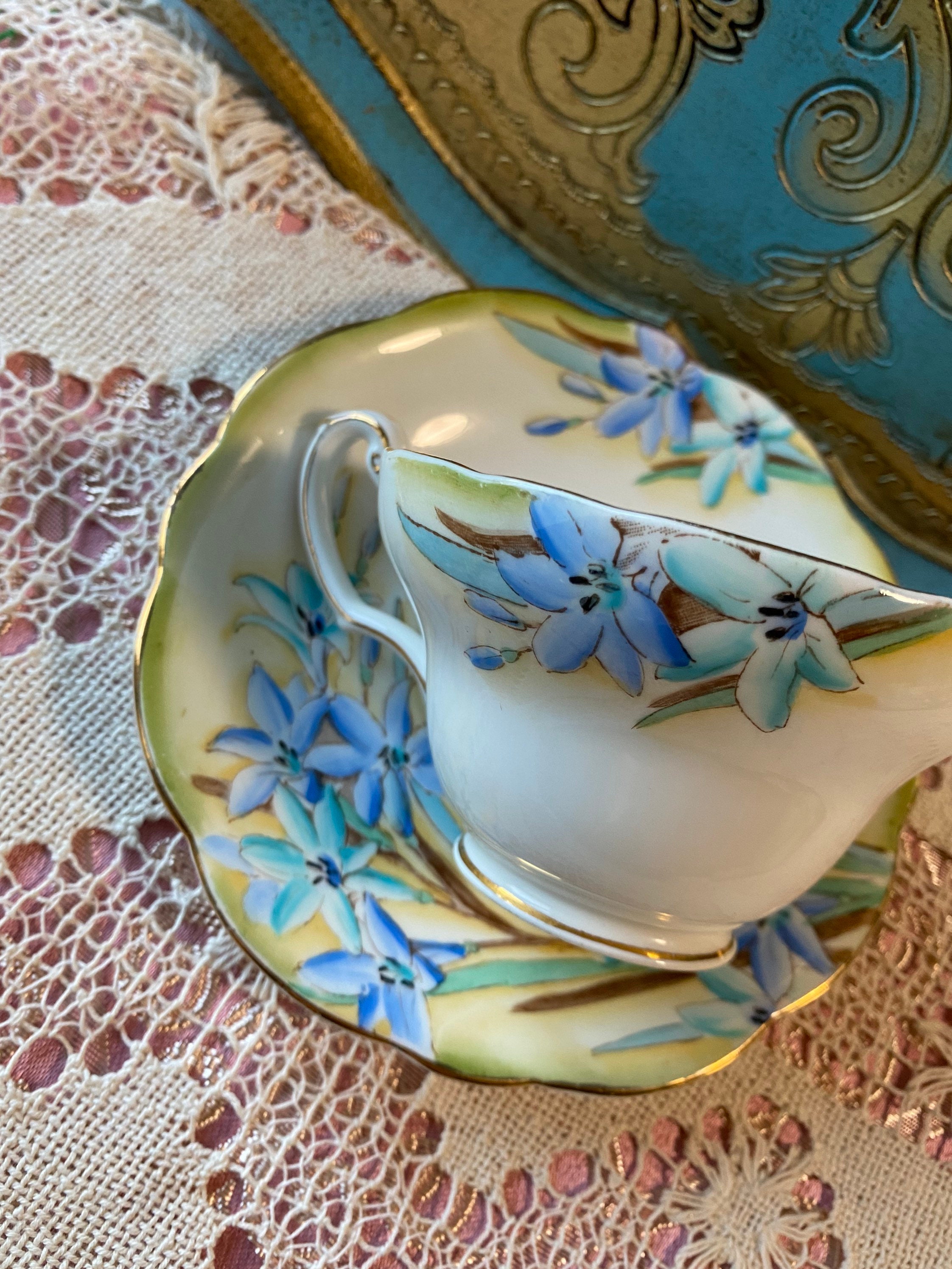Vintage Foley Handpainted Blue Lily Tea Cup and Saucer - Etsy Canada