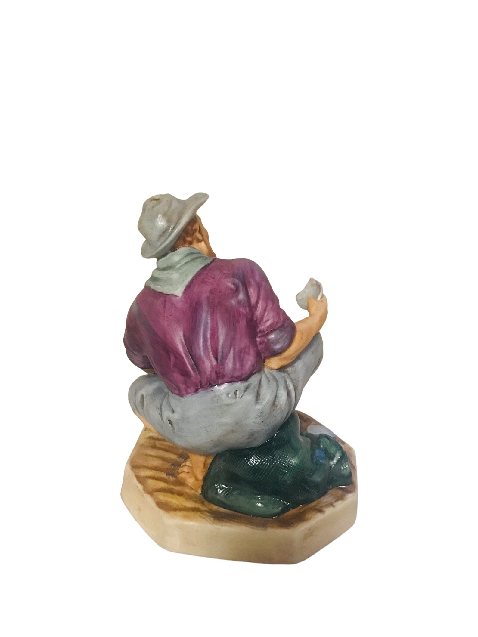 Vintage Collectible Royal Doulton Figurine “beachcomber“ 6 1/2” High ...