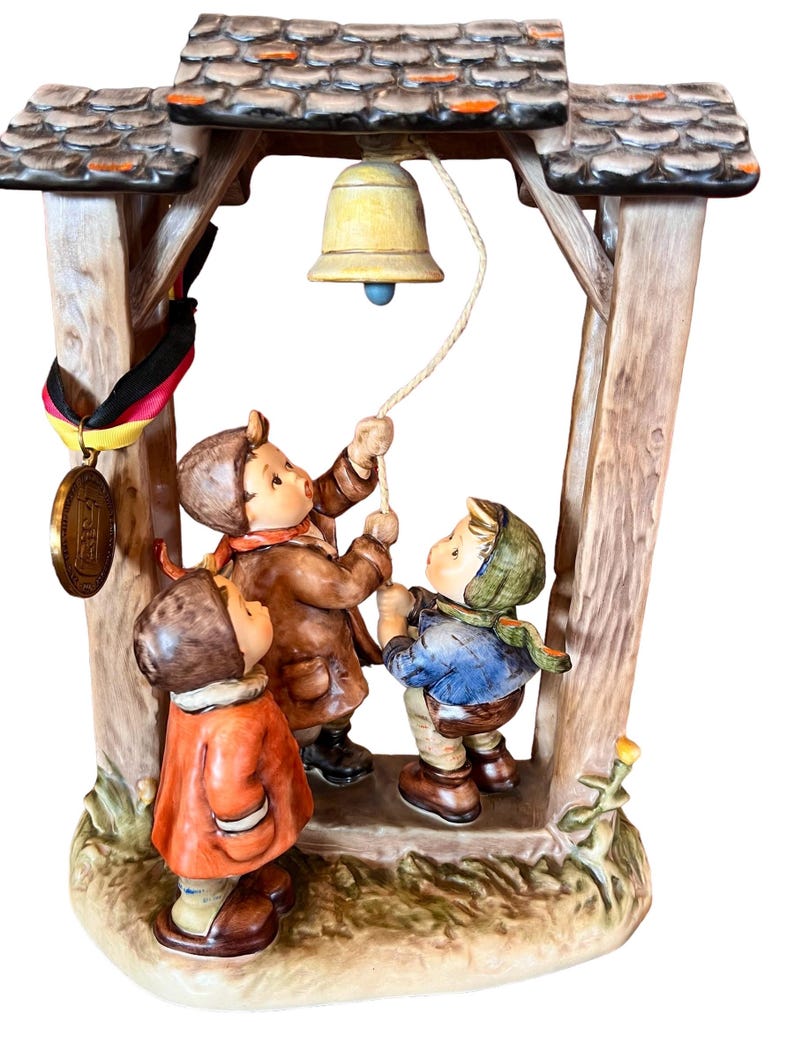Vintage Large Hummel Porcelain Figurine “let’s Tell the World ” 10 1/2 ...