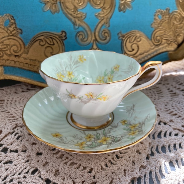 Daffodil Tea Cup - Etsy