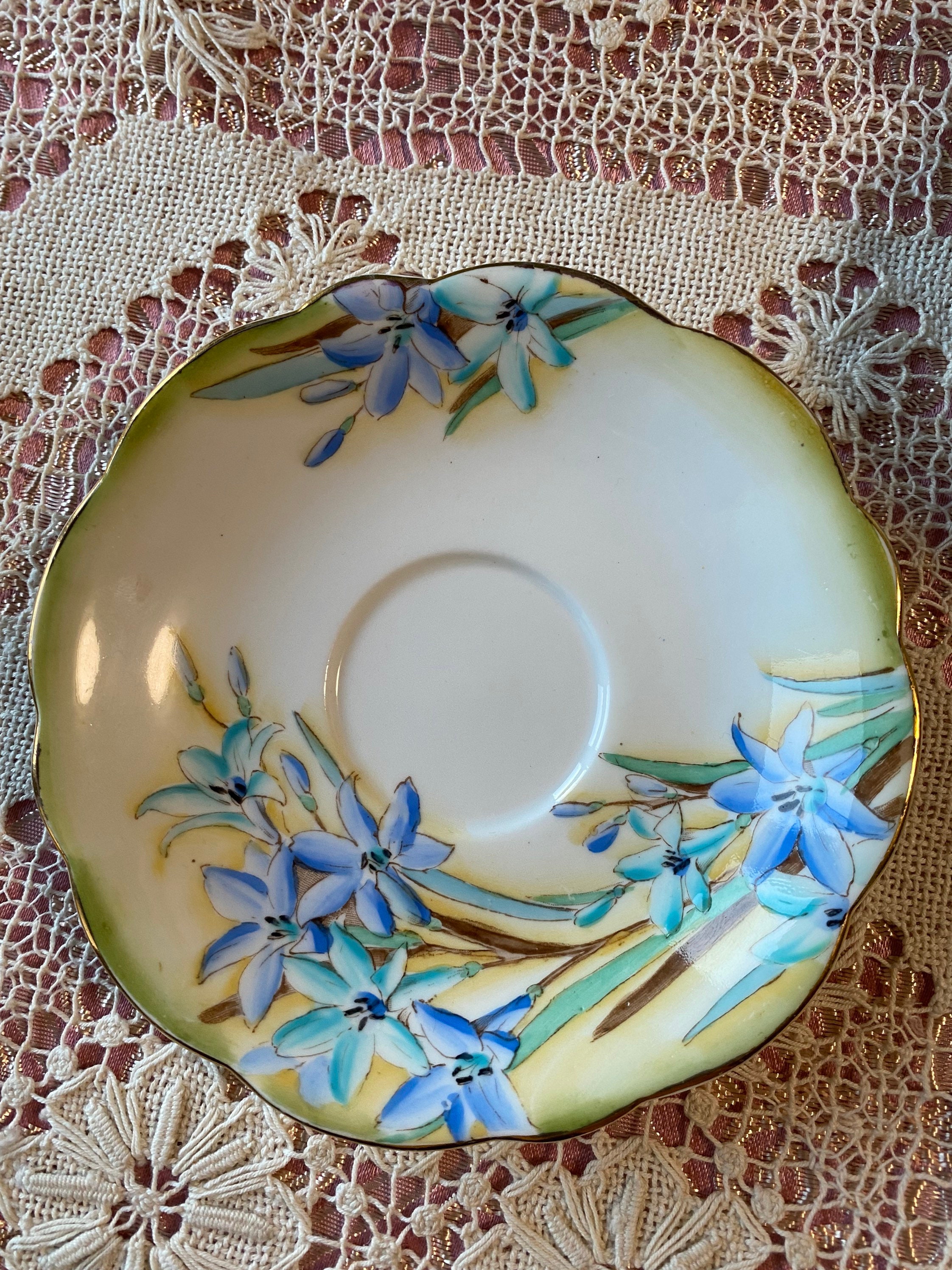 Vintage Foley Handpainted Blue Lily Tea Cup and Saucer - Etsy Canada