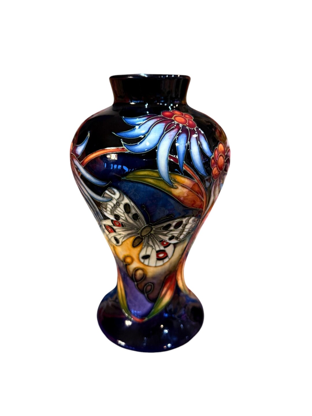 Moorcroft Pottery in Rare Avalon Pattern Vase 7 3/4” T by Sian Leeper ...