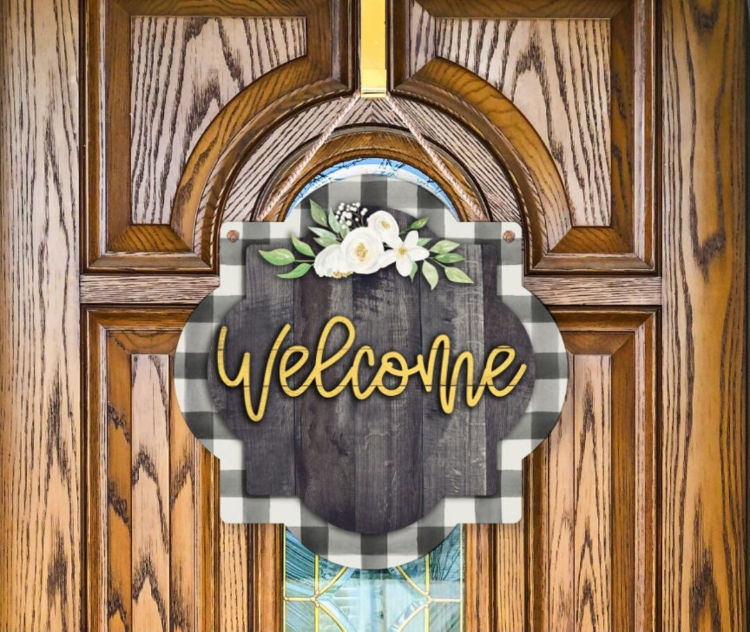 Welcome Name Plaid Wood Personalized Door Hanger Sign Welcome Sign 12 ...