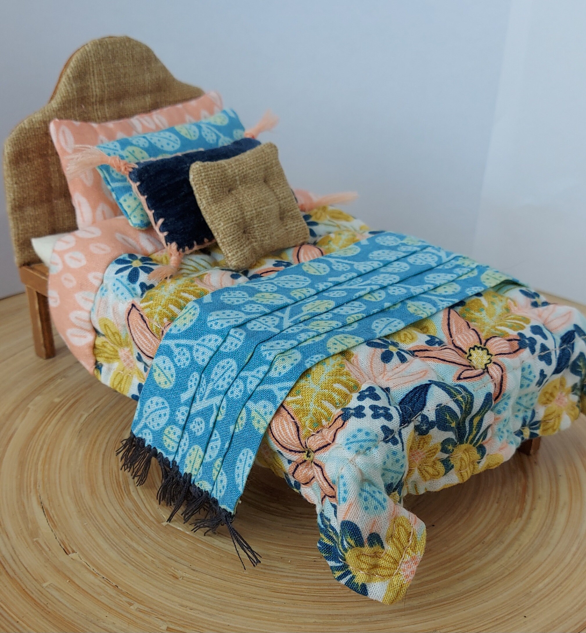 1:12 Scale Dolls House Dressed Single Bed - Etsy