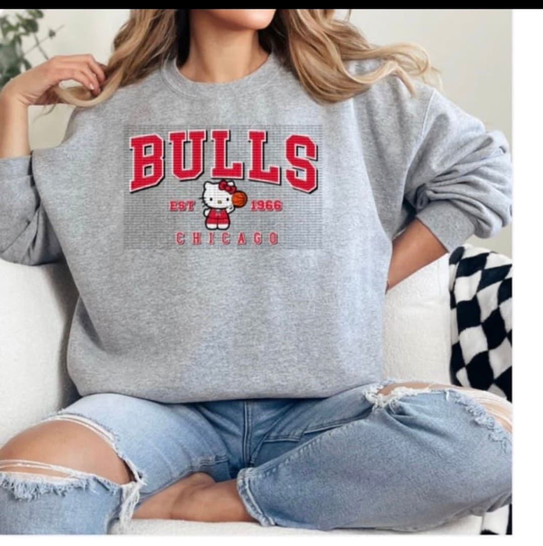 Chicago Bulls Basketball X Hello Kitty Crewneck Sweater, - Etsy