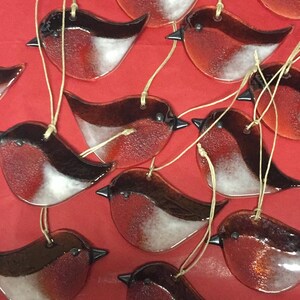 Robin Hanging Decoration. Fused Glass - Etsy UK