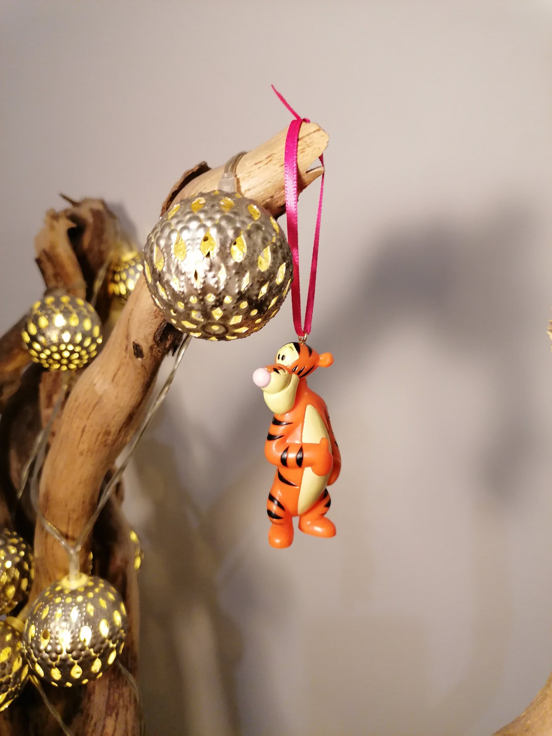 Disney Winnie the Pooh Tigger Christmas Decoration Figure, Ornament ...
