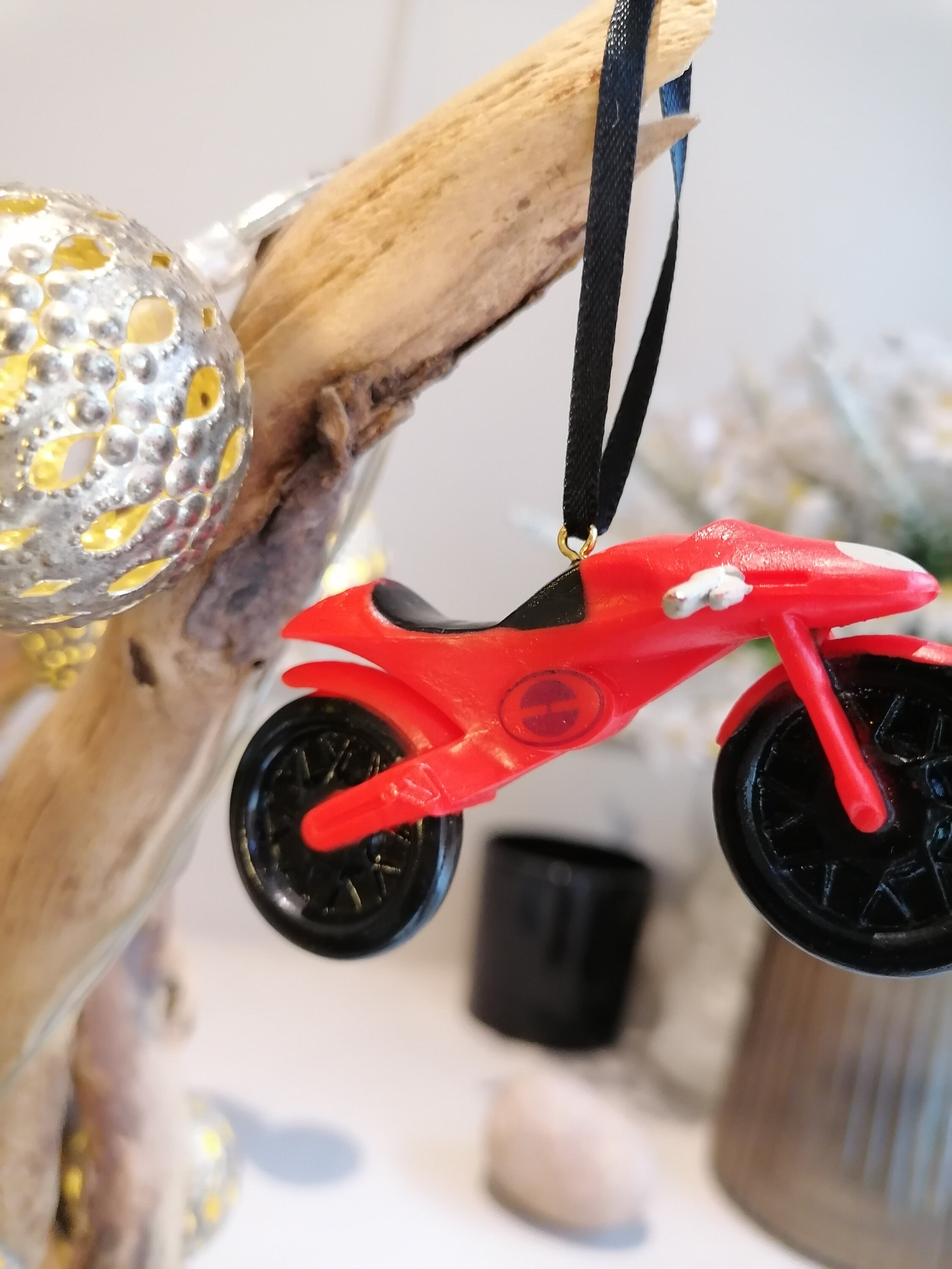 Disney the Incredibles Elasticycle Christmas Decoration Figure ...