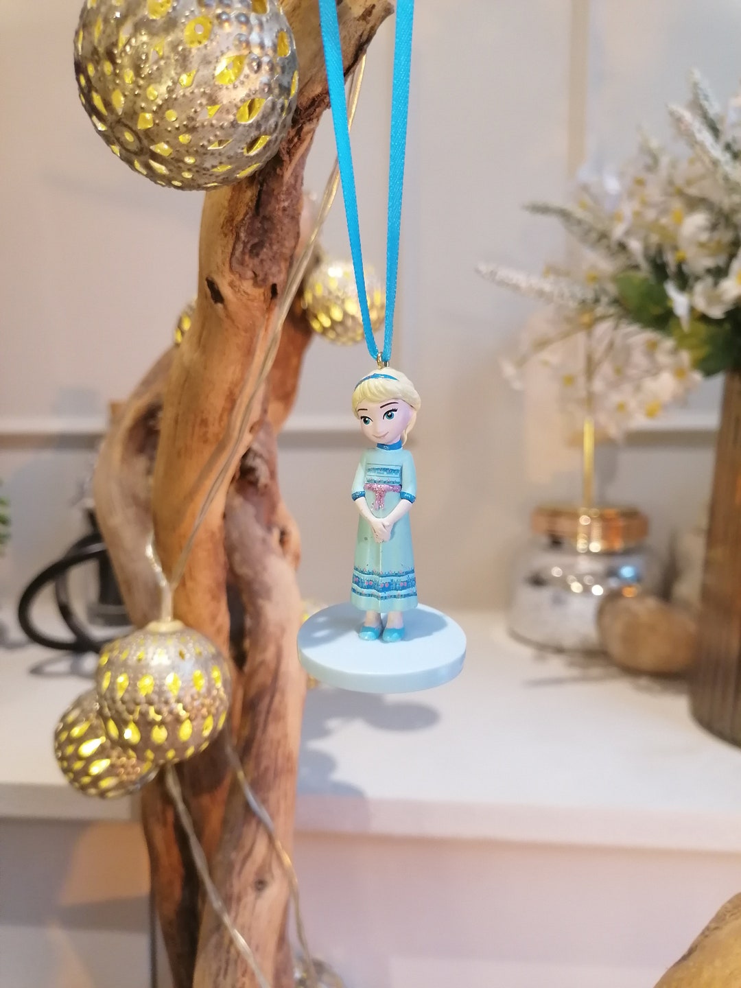 Disney Frozen Elsa Christmas Decoration Figure, Hanging Ornament Bauble ...