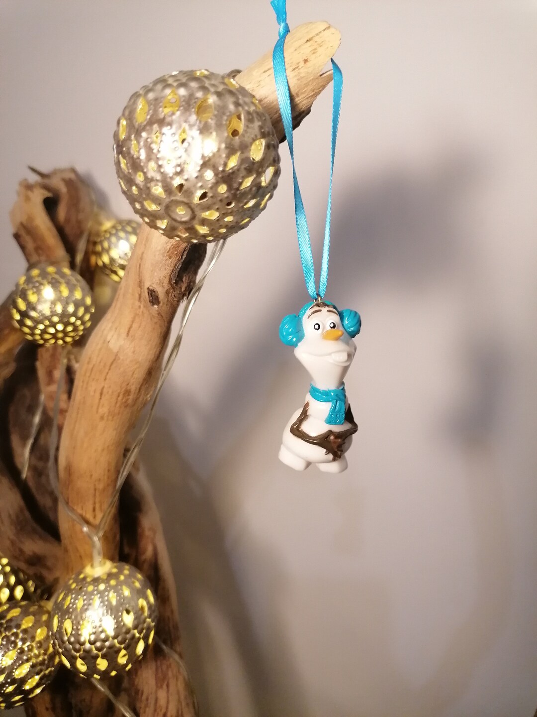 Disney Frozen Olaf Christmas Decoration Figure, Ornament Bauble, Disney ...