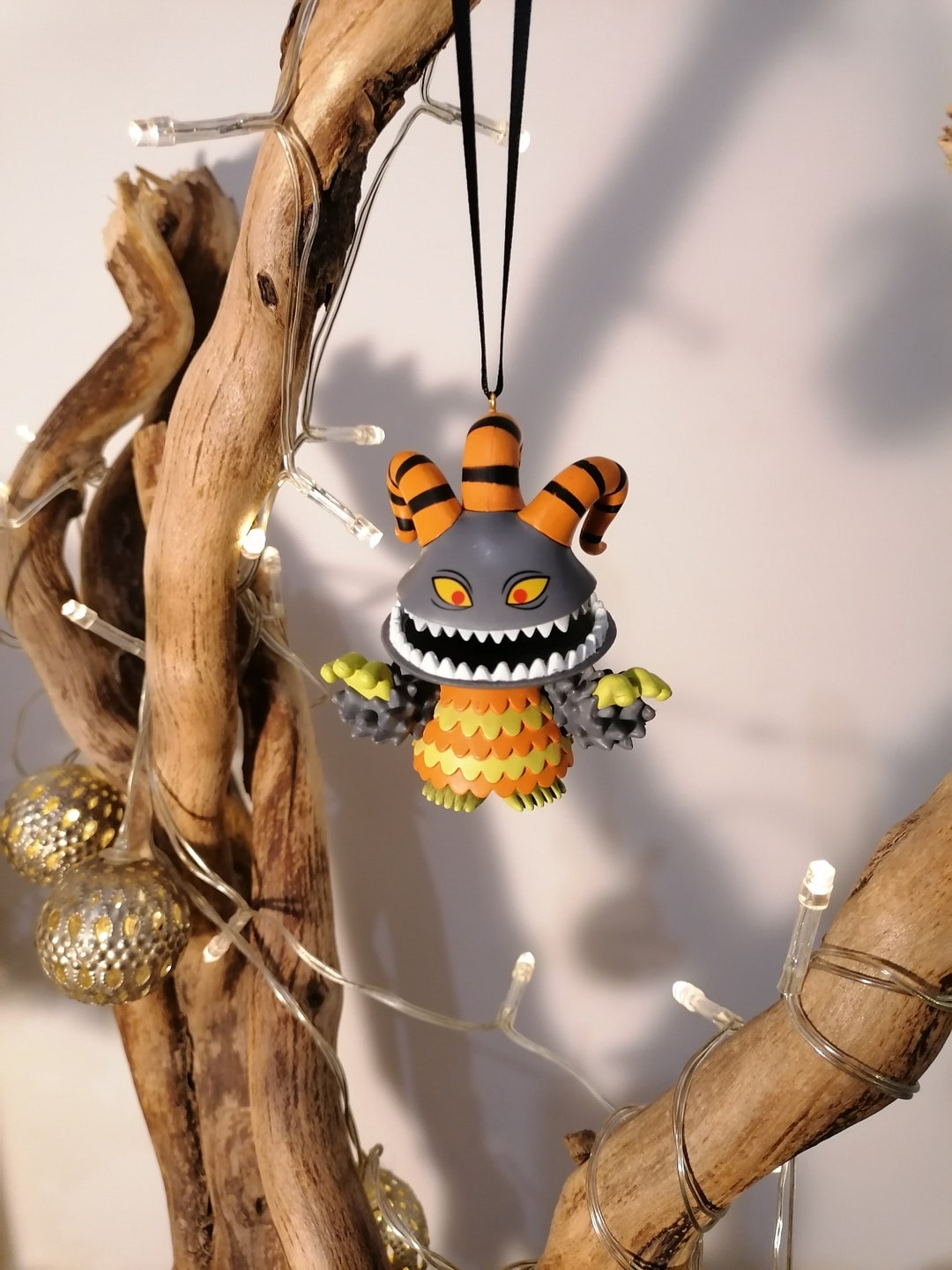 Disney Nightmare Before Christmas Harlequin Demon Decoration Figure ...