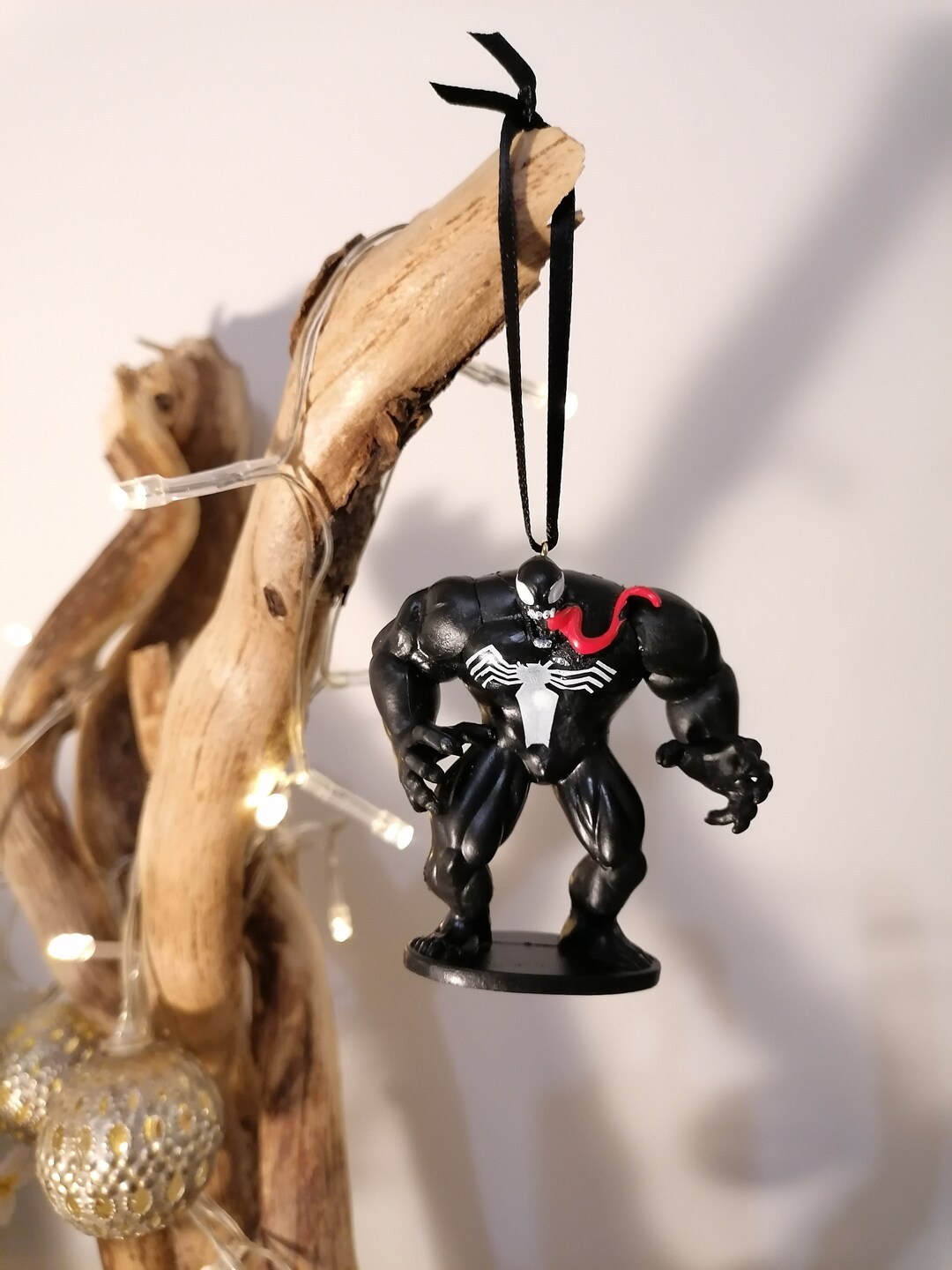 Disney Marvel Spiderman Venom Christmas Decoration Figure, Ornament ...