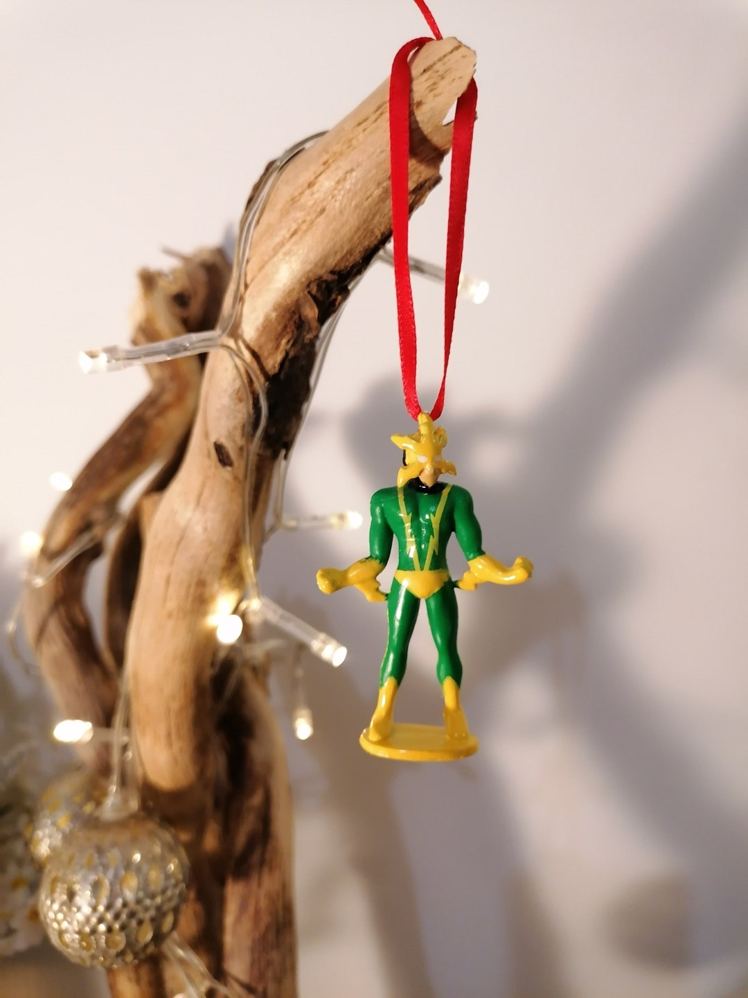 Disney Marvel Spiderman Electro Christmas Decoration Figure, Ornament ...