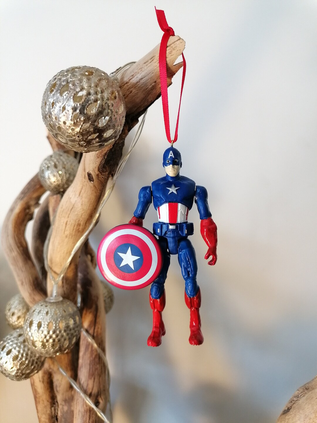 Disney Marvel Avengers Captain America Christmas Decoration Figure ...