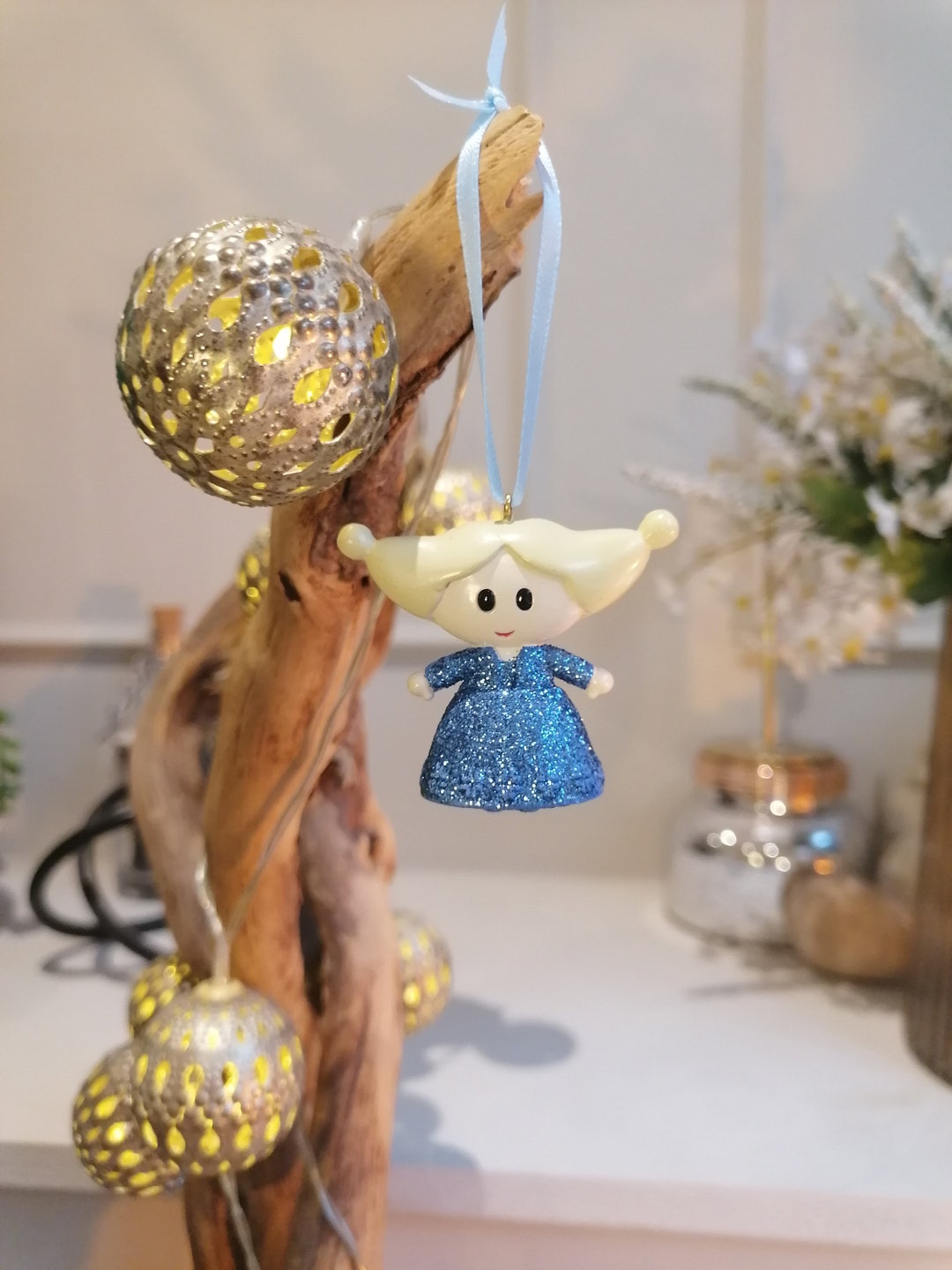 Disney Frozen Elsa Christmas Decoration Figure, Hanging Ornament Bauble, Disney Christmas ...