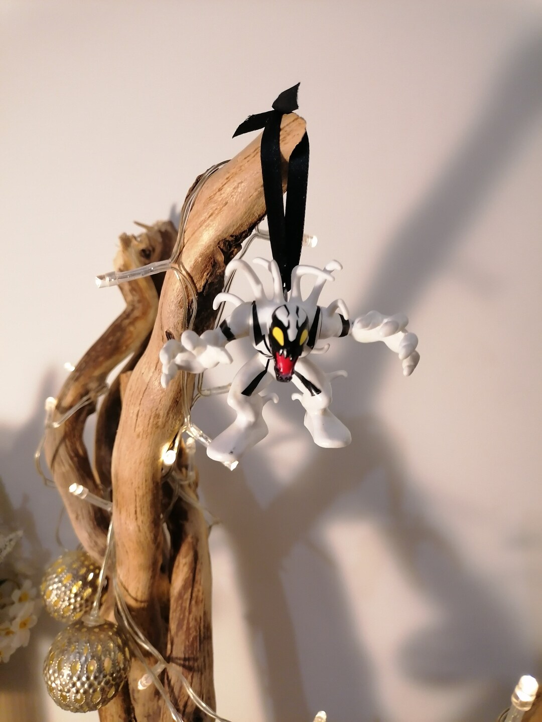 Disney Marvel Spiderman Venom Christmas Decoration Figure, Ornament ...